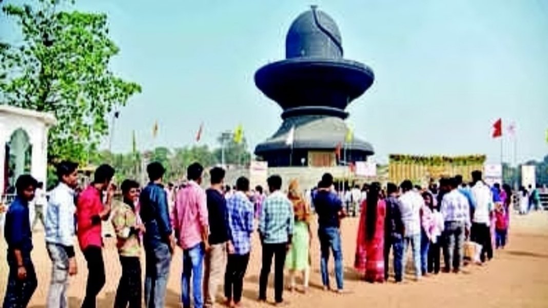 Assam’s Umananda Mandir: A thousand-year-old holy temple on the world’s ...